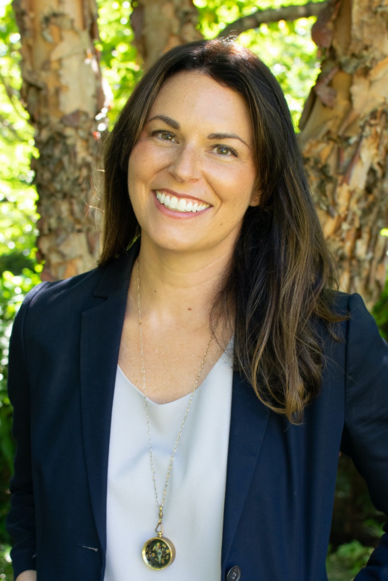 Searching for the Serpent's Crown: The Antiquity Affair by Lee Kelly ...